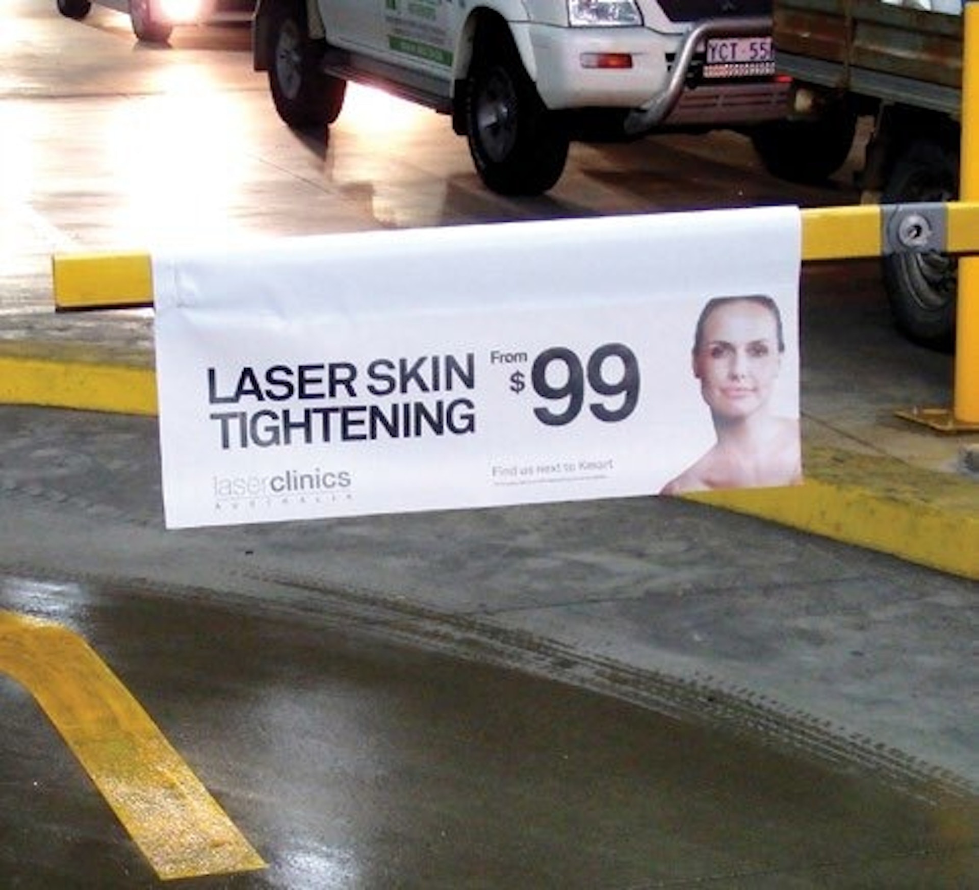 Boom Gate Banners - Marketplace Gungahlin